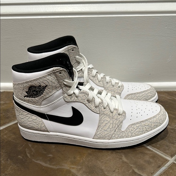 Nike | Shoes | Nike Air Jordan Retro High | Poshmark